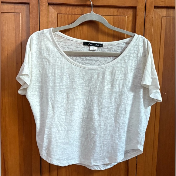 miami style | Tops | Miami Style White Crop Relaxed Tshirt | Poshmark